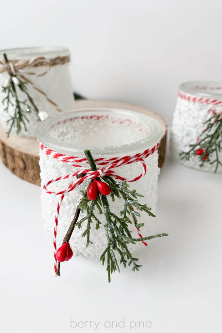 Christmas Snowy Oui Jars DIY - Berry and Pine